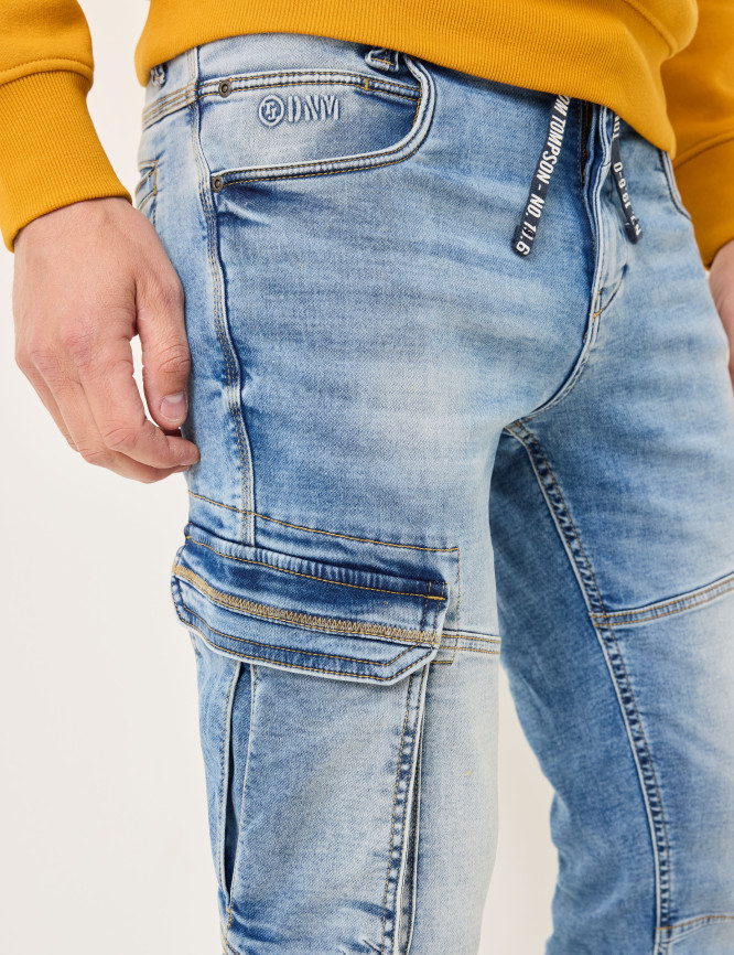 Worker-Jeans im Cargo-Style